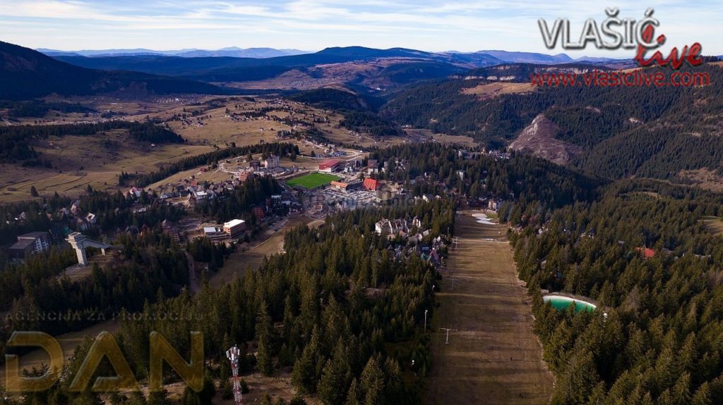 Nova godina na Vlašiću: Ko je želio i uživao je (FOTOGALERIJA) - Vlasic ...