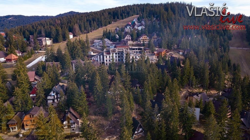 Nova godina na Vlašiću: Ko je želio i uživao je (FOTOGALERIJA) - Vlasic ...